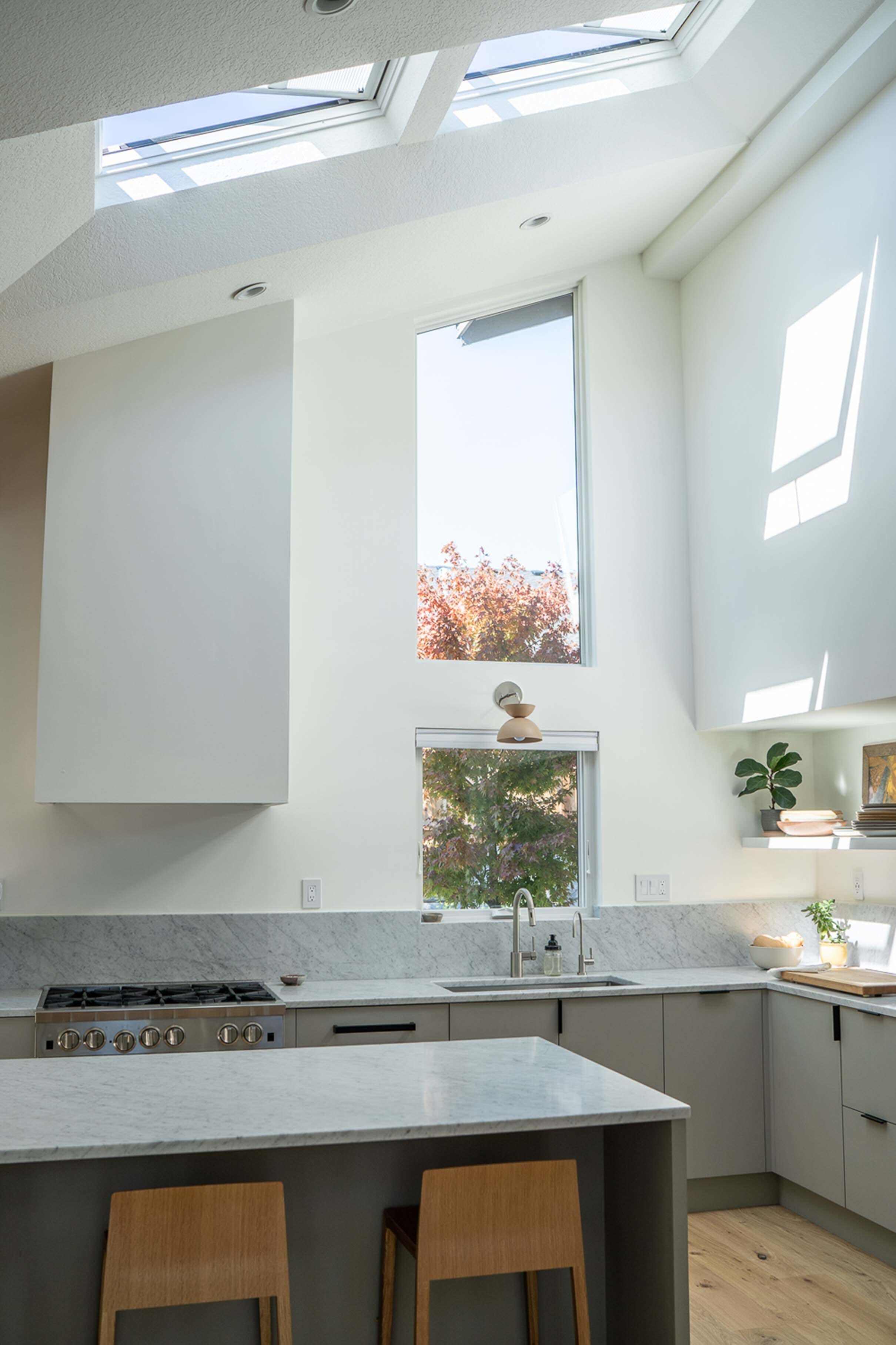 Make a Statement: 9 Stylish Skylight Placement Ideas
